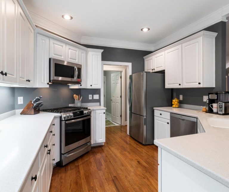 Quels sont les bénéfices d'un caisson bas dans une cuisine